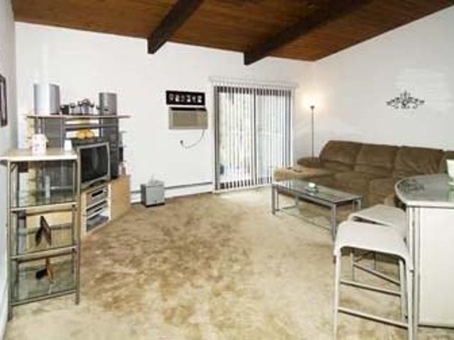 Elm Ledge Apartments 2 Bedroom Apartment for Rent at 21 Elm St, Foxboro, MA 02035