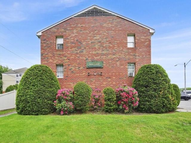 Elm St Apt C, West Springfield, Condo For Sale
