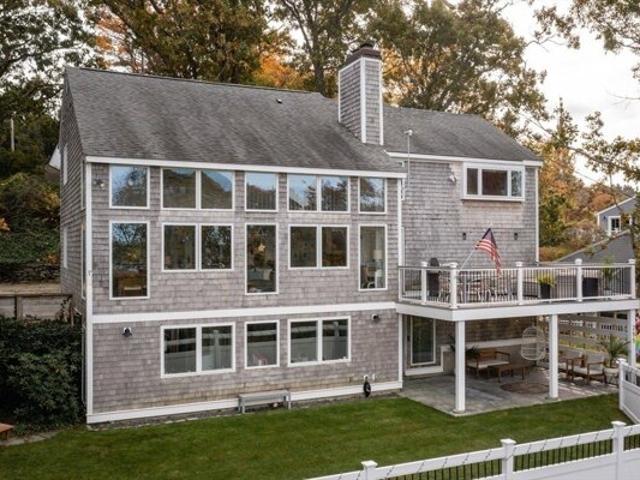 Elm St, Marshfield, Home For Sale