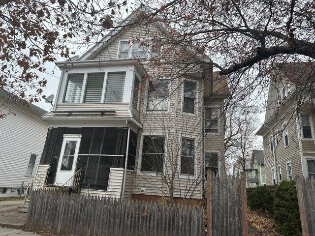 Elm St, New Haven, Home For Sale