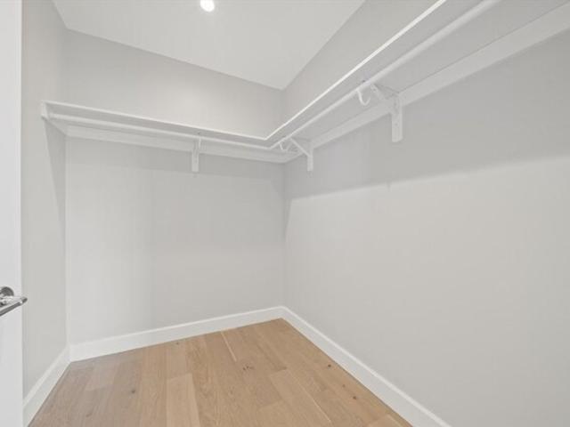 Elm St Unit,cohasset, Condo For Sale