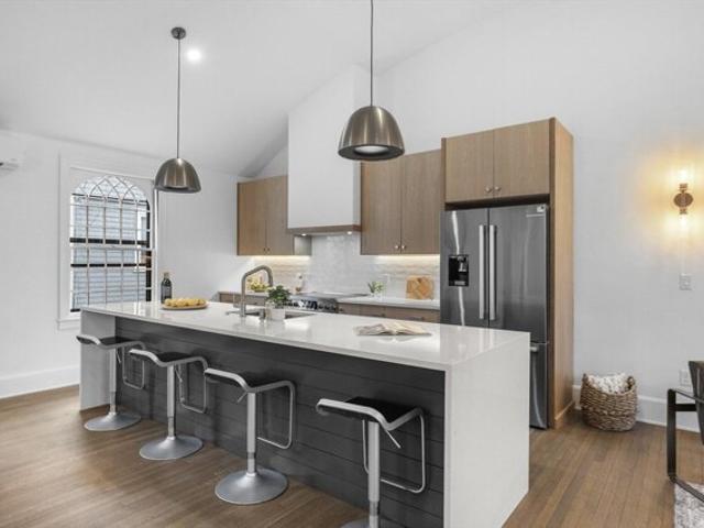 Elm St Unit,marblehead, Condo For Sale
