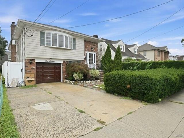 Elm St, Valley Stream, Home For Sale