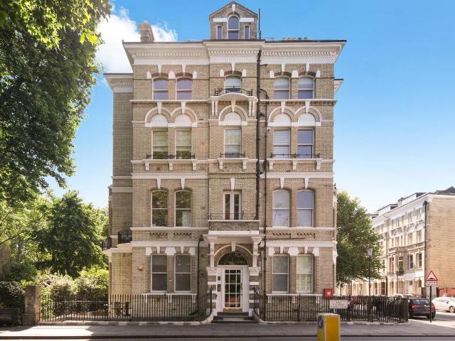 Elm Park Gardens, Chelsea, London SW10, 2 bed flat to rent, £4,400 pcm | PrimeLocation