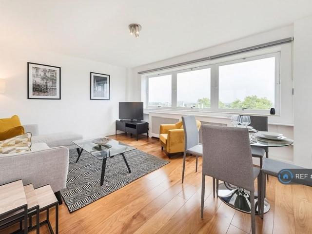 Elm Park House, London, SW10 2 bed flat to rent £5,950 pcm £1,373 pw