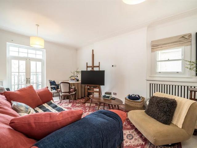 Elm Park Road, Chelsea SW3, 2 bed flat to rent, £3,250 pcm | PrimeLocation
