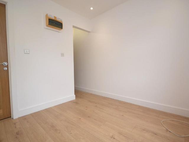 Elm Park Road, Reading RG30, 1 bed flat to rent, £750 pcm | PrimeLocation
