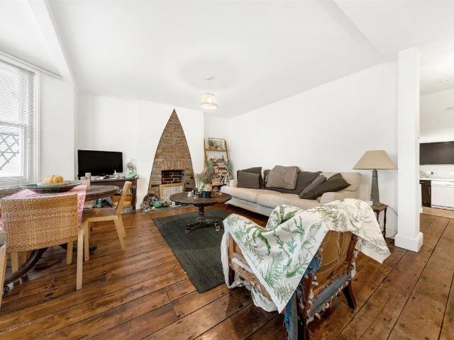 Elm Park SW2, 2 bed flat to rent, £2,102 pcm | PrimeLocation