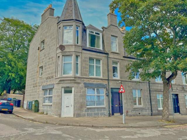 Elm Place, Aberdeen