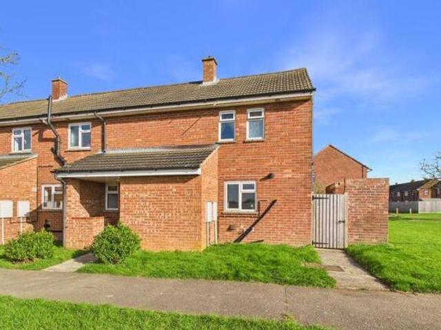 Elm Road, Upper Marham, 2 Bedroom End