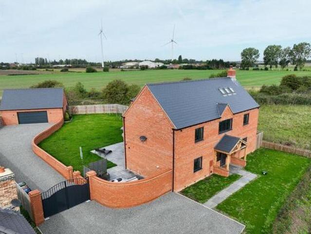 Elm Road, March, 6 Bedroom Detached