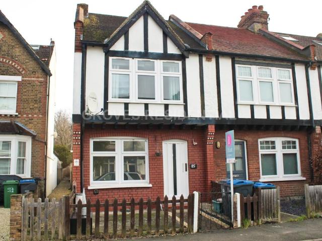Elm Road, New Malden KT3, 2 bed end terrace house to rent, £2,150 pcm | PrimeLocation