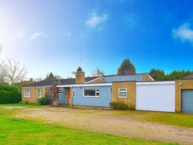 Elm Road, Stowmarket, 4 Bedroom Bungalow