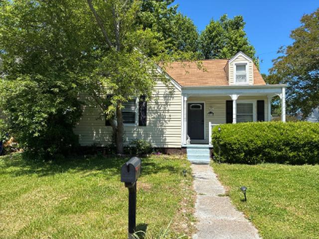 Elm View Ave
