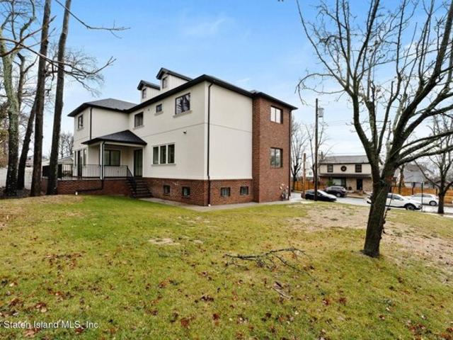 Elmbank St, Staten Island, Home For Sale