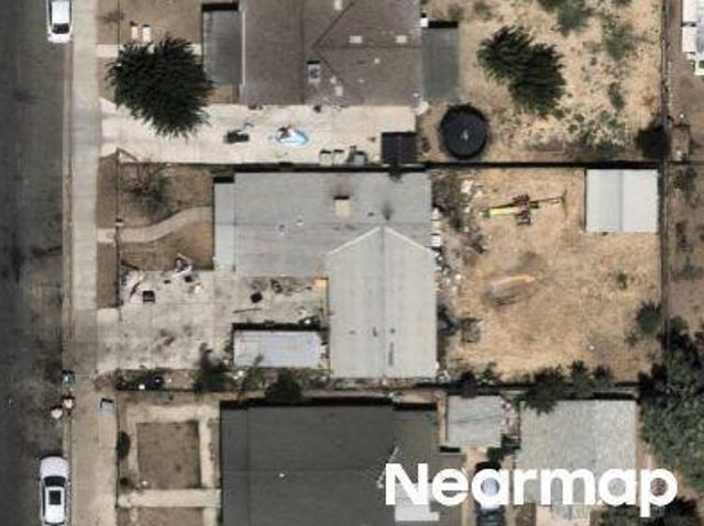 Elmco Ave