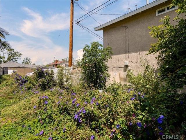 Elmcroft Ave, Artesia, CA 90703