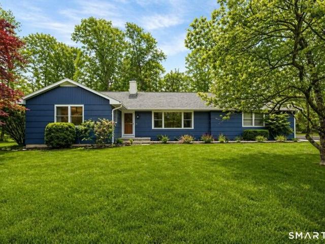 Elmcrest Dr, Danbury, Home For Sale