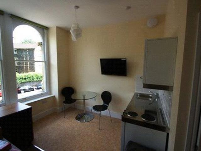 Elmdale Road Studio 9, First Floor Apartment Front, Clifton, Bristol BS8, Studio to rent, £1,100 pcm | PrimeLocation