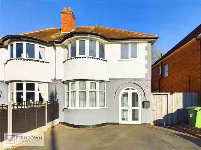 Elmdon Lane, Marston Green. 3 bed semi detached house for sale.