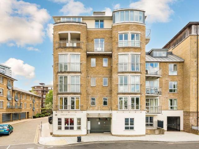 Elmfield Way, Maida Vale W9 1 bed flat to rent £2,249 pcm £519 pw