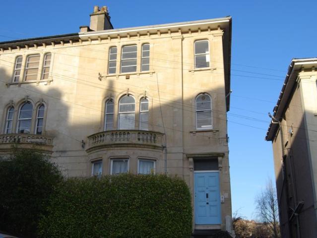 Elmgrove Road, Redland, Bristol BS6, 2 bed flat to rent, £1,600 pcm | PrimeLocation