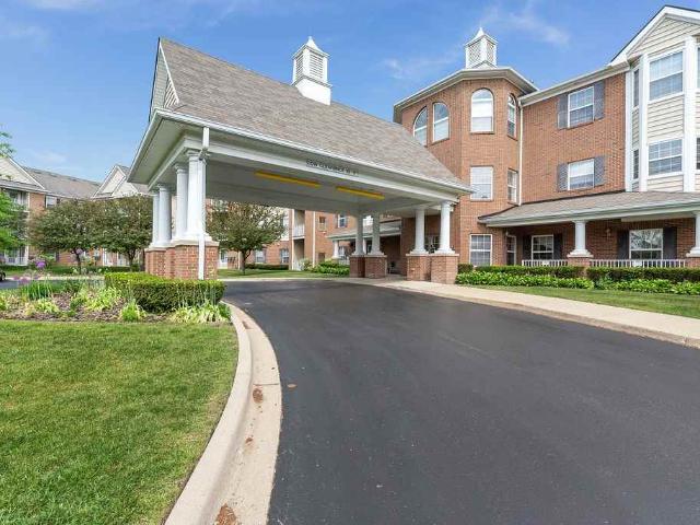 Elmhaven Manor 55+ 2 Bedroom Apartment for Rent at 600 W Walton Blvd, Pontiac, MI 48340