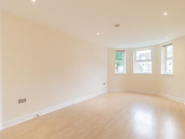 Elmhurst Court, Heathcote Road
