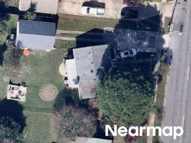 Elmhurst Ln