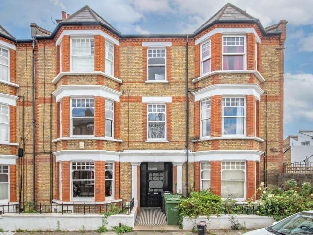 Elmhurst Street, London SW4 2 bed flat to rent £2,500 pcm £577 pw