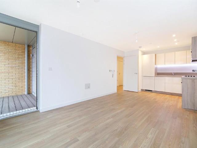 Elmira Street Lewisham SE13 1 bed apartment to rent £1,750 pcm £404 pw