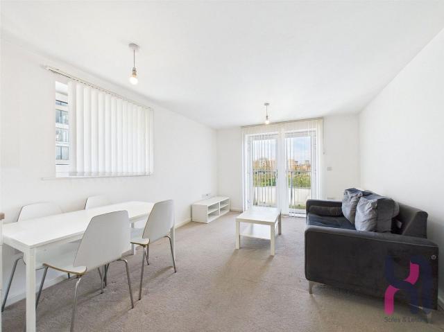 Elmira Way, Salford M5, 2 bed flat to rent, £1,250 pcm | PrimeLocation