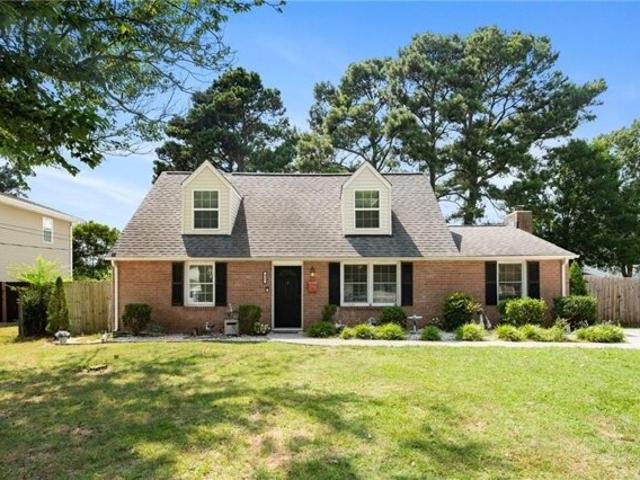 Elmont Rd, Virginia Beach, Home For Sale