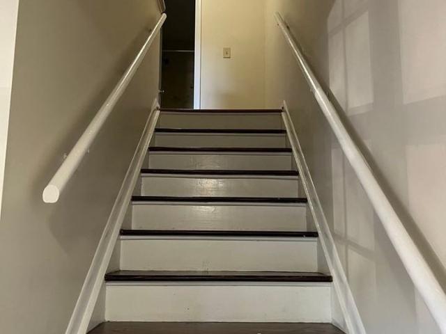 Elmore Court Townhomes 2 Bedroom Apartment for Rent at 1441 Elmore Ave, Columbus, OH 43224 North Linden