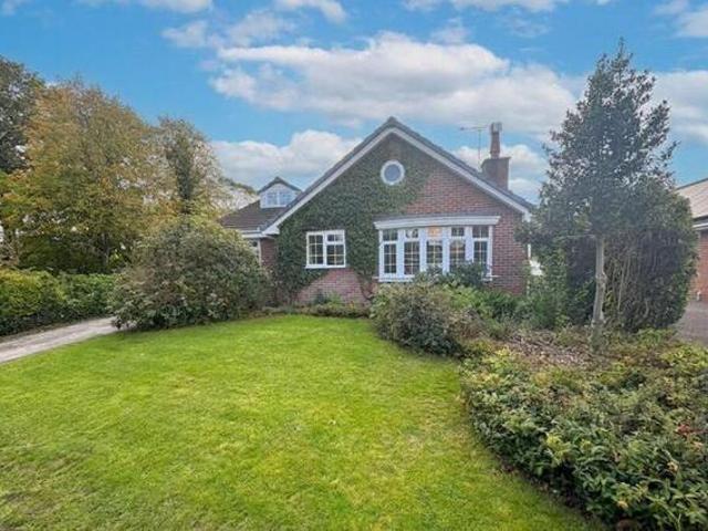 Elmore Close, Holmes Chapel, 3 Bedroom Detached