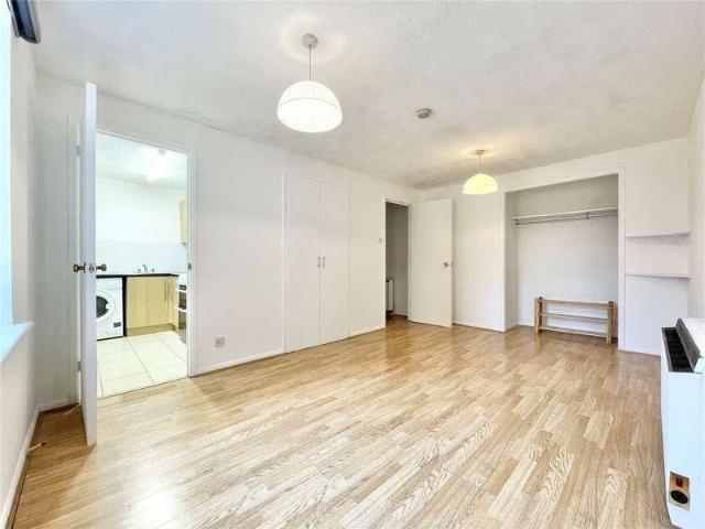 Elmore Close, Wembley, HA0