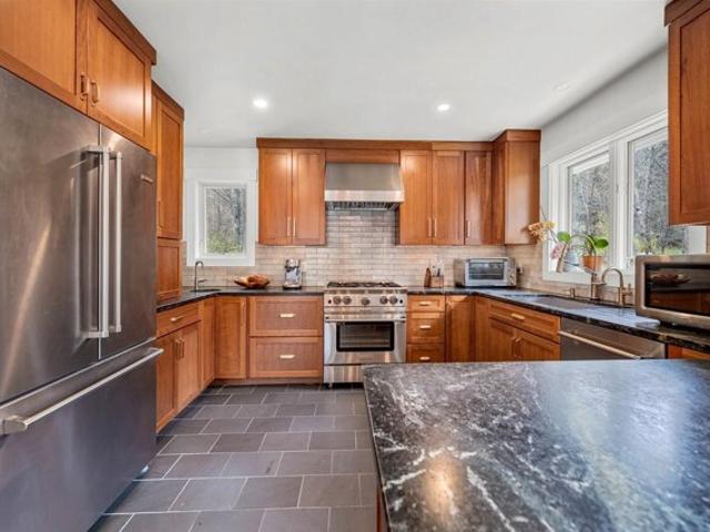 Elmore Mountain Rd, Elmore, Home For Sale