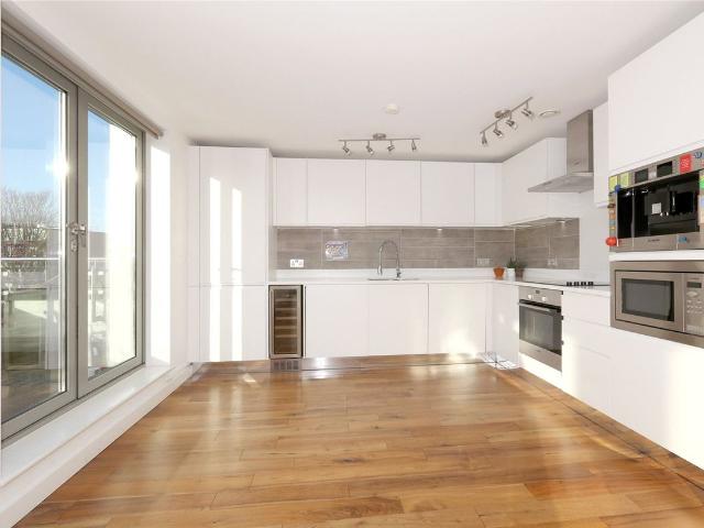 Elmore Street, London N1, 2 bed flat to rent, £3,800 pcm | PrimeLocation