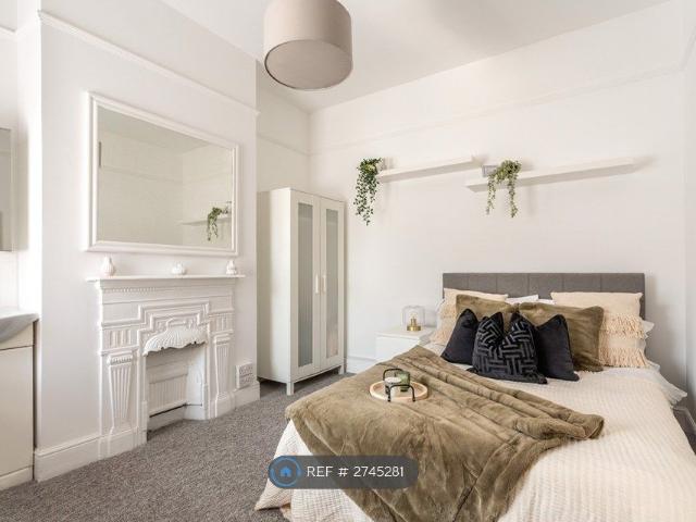 Elms Avenue, Eastbourne BN21, Room to rent, £597 pcm | PrimeLocation