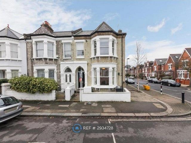 Elms Crescent, London SW4, 1 bed flat to rent, £2,000 pcm | PrimeLocation