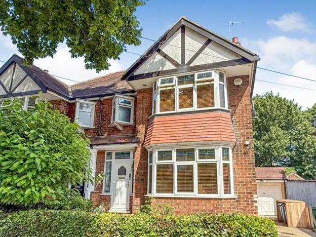 Elms Drive, Kirk Ella, 3 Bedroom Semi detached