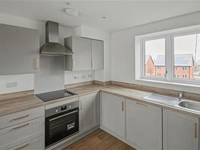 Elms Park Road, Cheltenham GL51, 2 bed flat to rent, £1,200 pcm | PrimeLocation