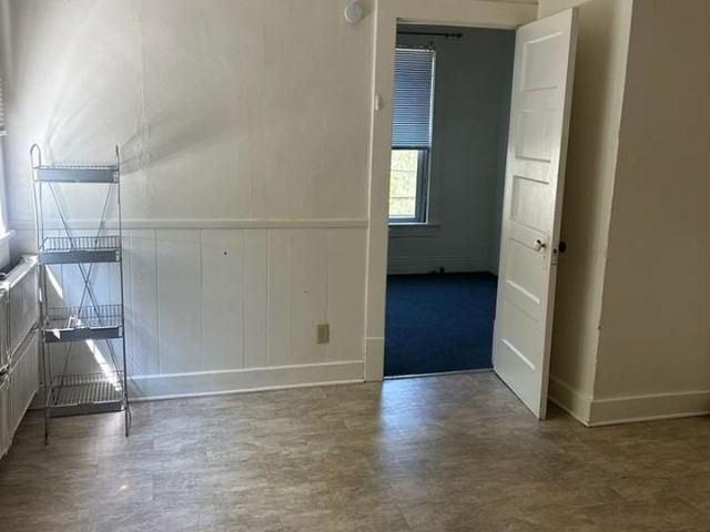 Elms 1 Bedroom Apartment for Rent at 512 10th St, Glenwood Springs, CO 81601