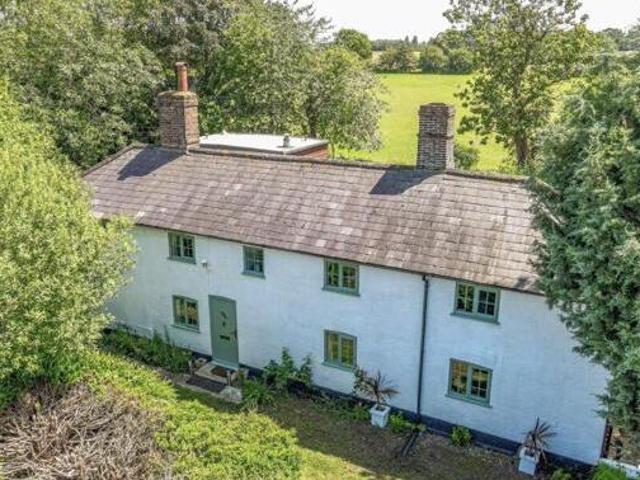 Elmsett Road, Whatfield, 4 Bedroom Cottage