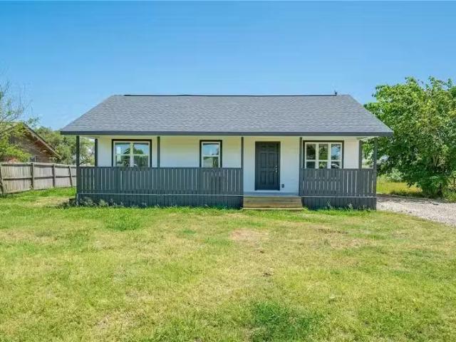 Eloise, ROCKPORT, TX 78382