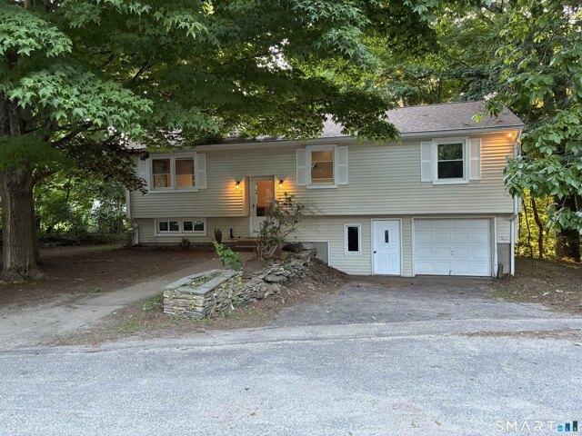 Elaine St, Bozrah, Home For Sale