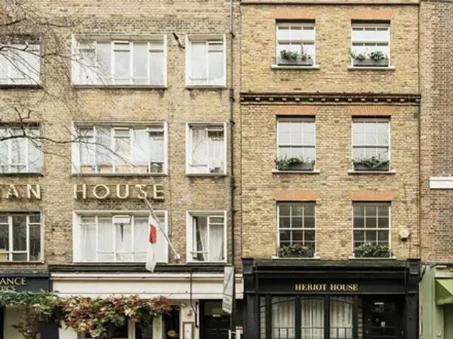 Elaine Zhang, 2 Windmill Street, London, W1T 2LX, United Kingdom | 3 bed duplex for rent #167643618 | Rentberry