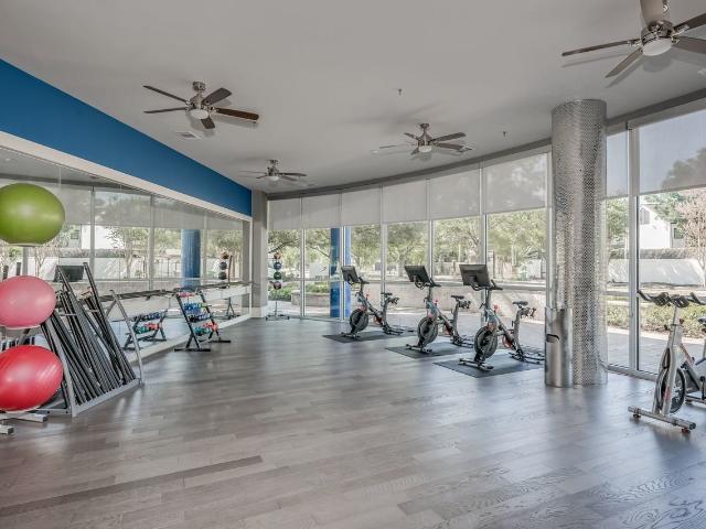Elan Memorial Park 1 Bedroom Apartment for Rent at 920 Westcott St, Houston, TX 77007 Washington Ave Memorial Park