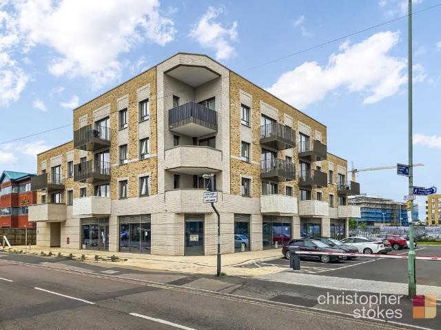 Elan Apartments, Windmill Lane. 1 bed apartment to rent £1,600 pcm £369 pw