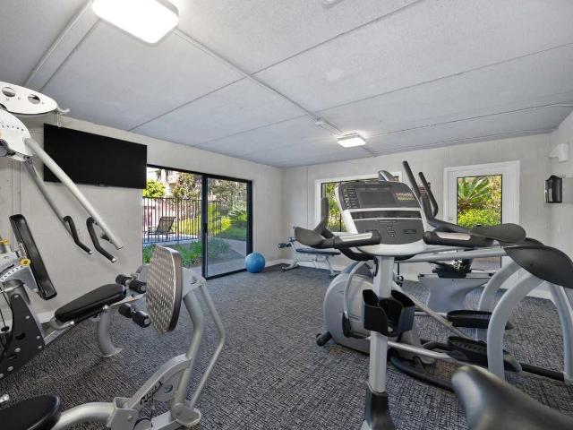 Elan Park Place Carlsbad Studio Apartment for Rent at 2603 Jefferson St, Carlsbad, CA 92008
